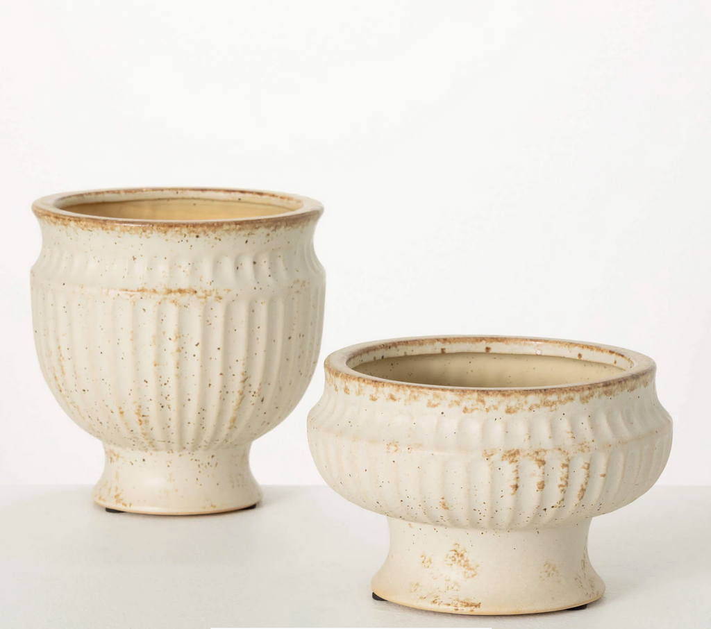 Vintage Distressed White Urn Planters Set | dolly mama boutique